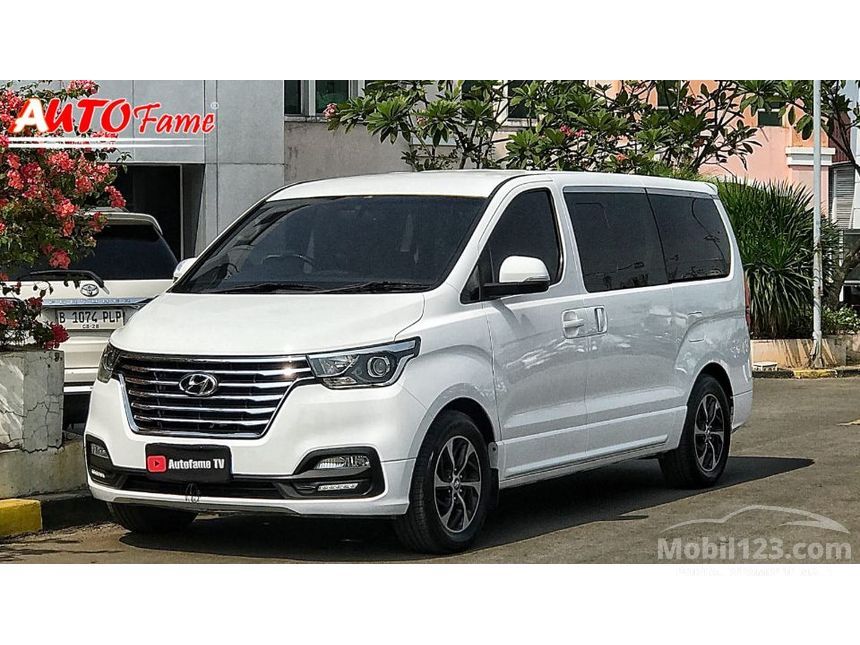 Jual Mobil Hyundai H-1 2018 Royale 2.5 di DKI Jakarta Automatic MPV Putih Rp 415.000.000 ...