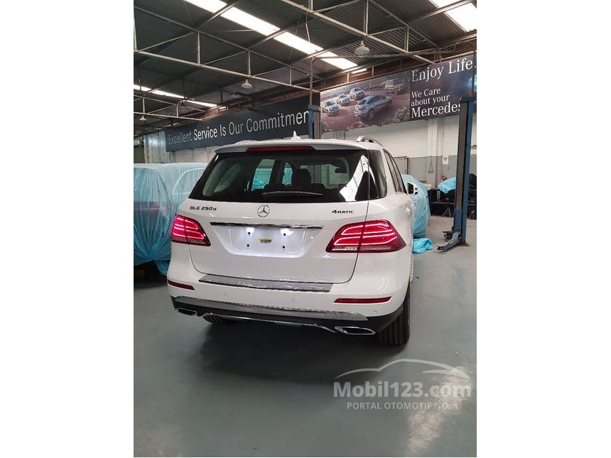 Jual Mobil Mercedes-Benz GLE400 2018 AMG 4Matic 3.0 di DKI Jakarta Automatic SUV Putih Rp 1.229 ...