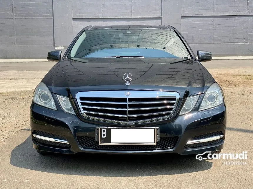 Jual Mobil Mercedes-Benz E300 2011 Avantgarde AMG 3.0 di DKI Jakarta ...