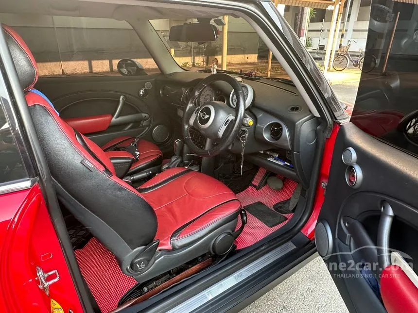 2005 Mini Cooper 1.6 R50 1.6 Hatchback AT for sale on One2car