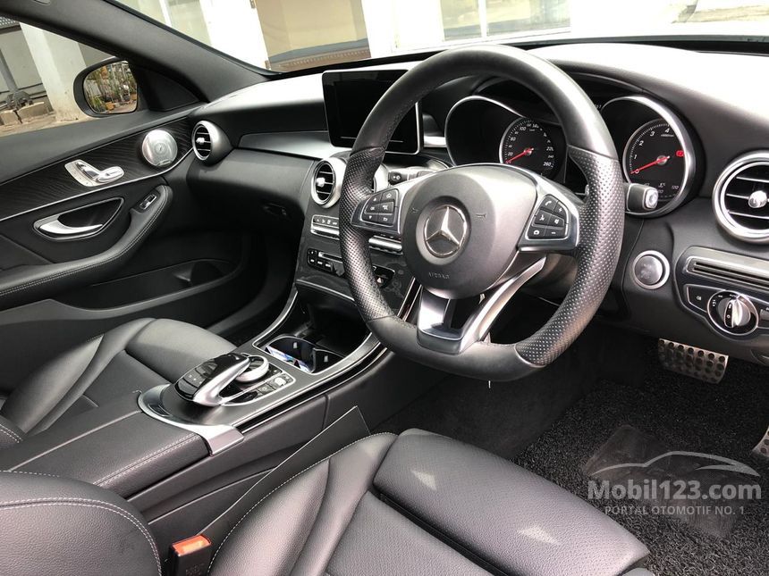 Jual Mobil Mercedes-Benz C250 2017 AMG 2.0 di DKI Jakarta Automatic ...