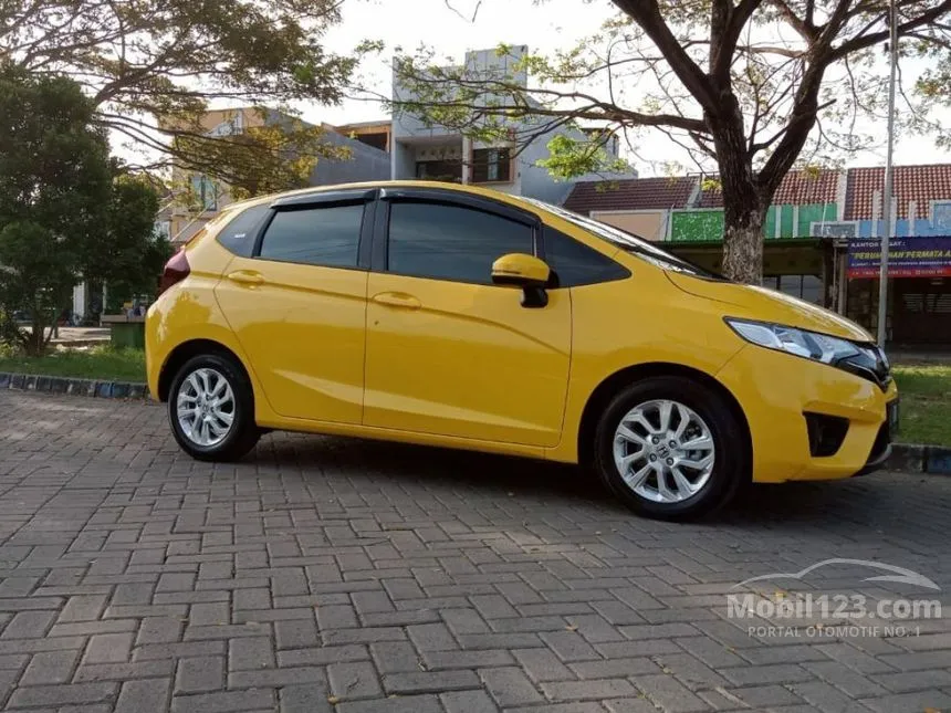 Jual Mobil Honda Jazz 2020 S 1.5 di Jawa Timur Automatic Hatchback ...