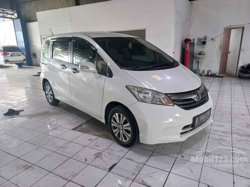 Jual Mobil Honda Freed 2013 E 1.5 di Jawa Barat Automatic MPV Putih Rp 152.000.000 - 10046183 ...