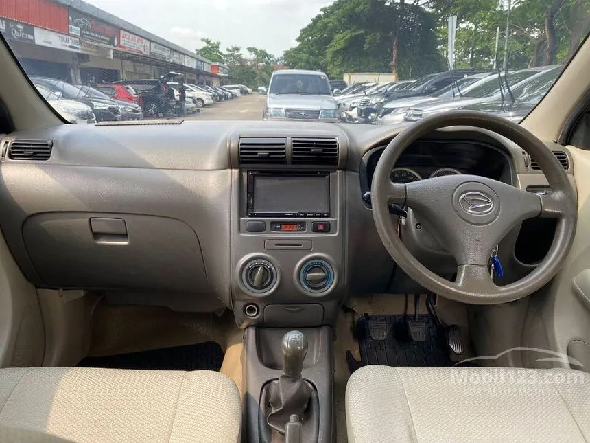 Jual Mobil Daihatsu Xenia 2011 Li DELUXE 1.0 di Banten Manual MPV Hitam ...