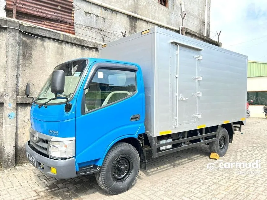 Jual Mobil Toyota Dyna 2014 Truck 4.0 di DKI Jakarta Manual Trucks Biru ...