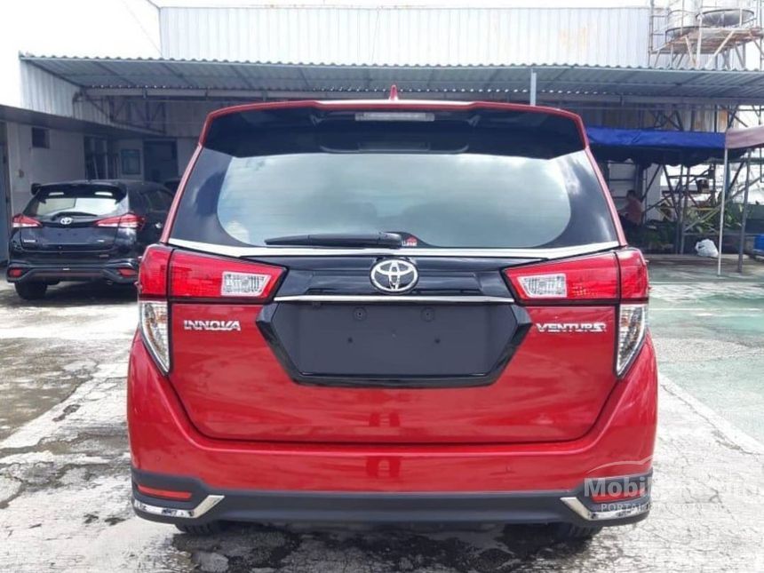 Jual Mobil Toyota Kijang Innova 2021 Venturer 50th Anniversary 2.4 di ...