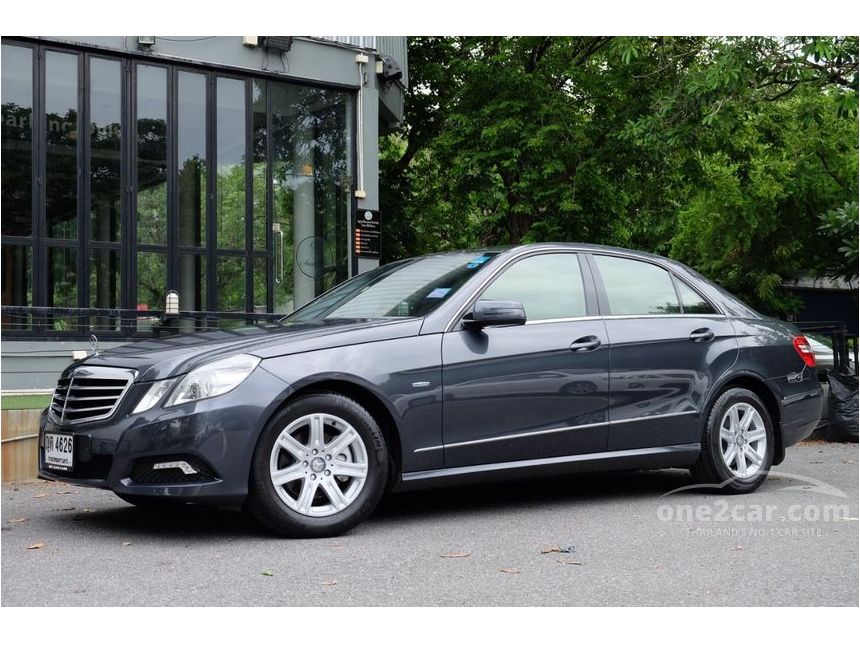 2011 Mercedes-Benz E200 CGI BlueEFFICIENCY 1.8 W212 (ปี 10-16) Avantgarde Sedan AT for sale on ...
