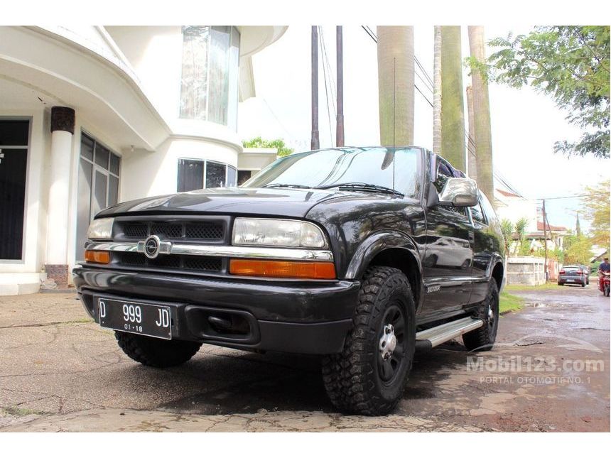 Jual Mobil Opel Blazer 2000 Montera LN 2.2 di Jawa Barat Manual SUV ...