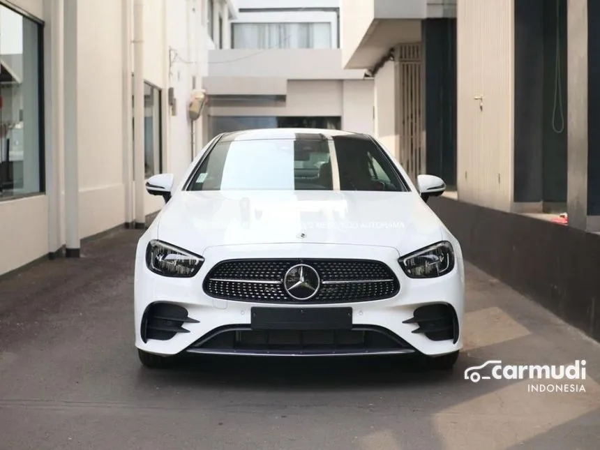 Mercedes-Benz E200 2023 AMG Line 2.0 in DKI Jakarta Automatic Coupe White for Rp 1.700.000.000 ...
