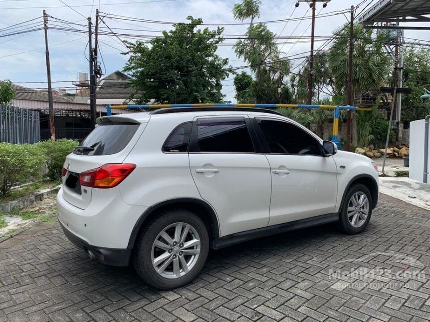 Jual Mobil Mitsubishi Outlander Sport 2017 PX 2.0 di Jawa Timur ...