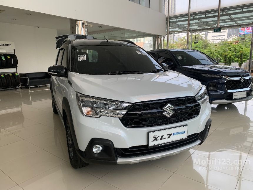 Jual Mobil Suzuki XL7 2025 Alpha Hybrid (Two Tone) 1.5 di DKI Jakarta ...