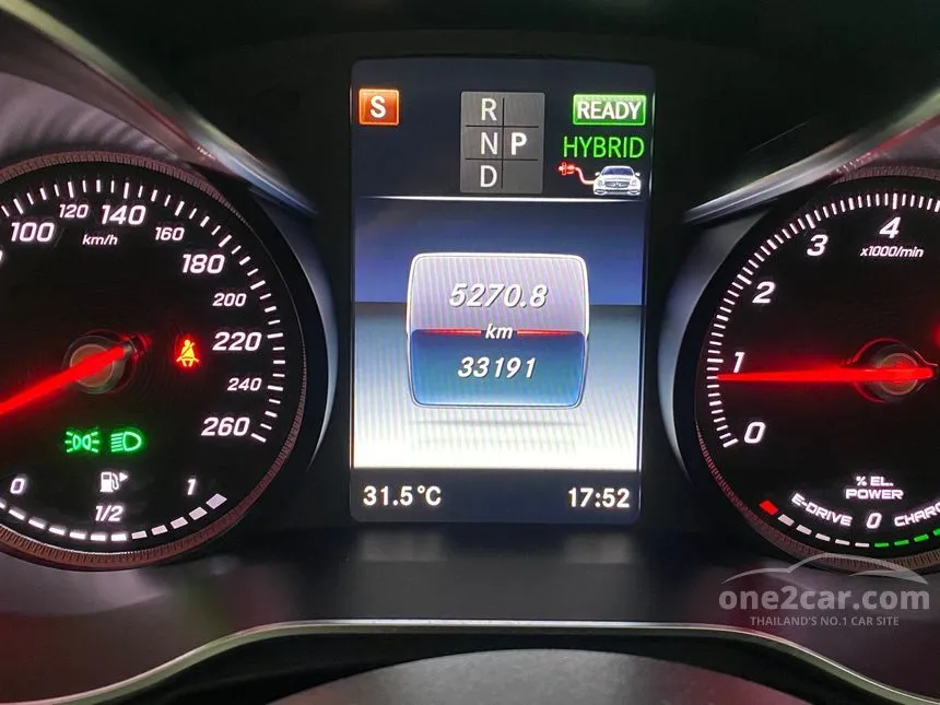 2018 Mercedes-Benz C300 2.0 W205 (ปี 14-19) 2.0 AMG Dynamic Cabriolet ...