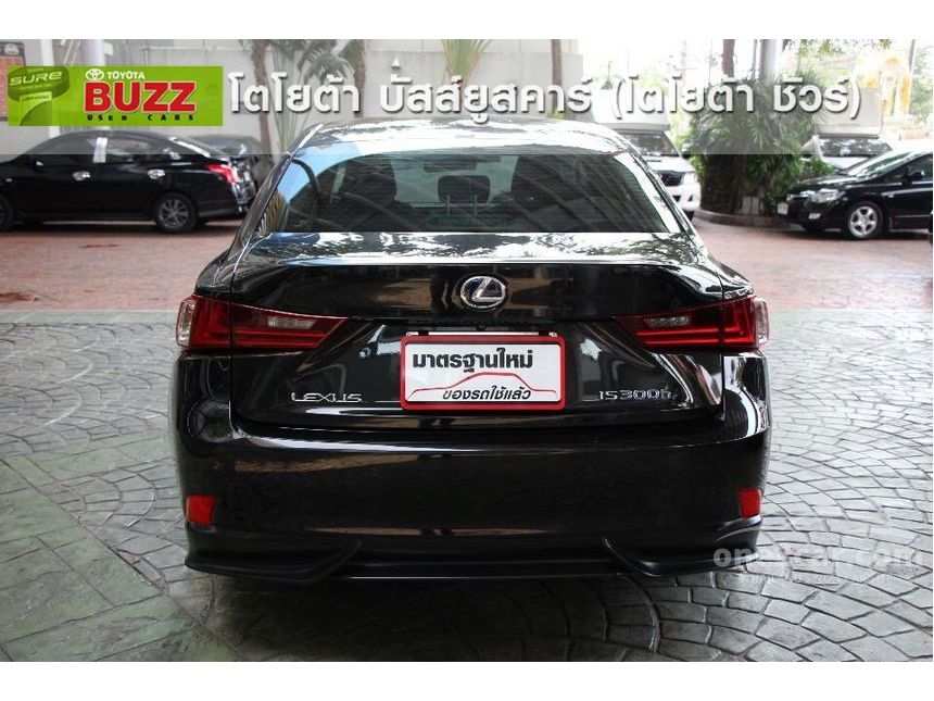 Lexus IS300h 2015 Premium 2.5 in กรุงเทพและปริมณฑล Automatic Sedan สีดำ ...