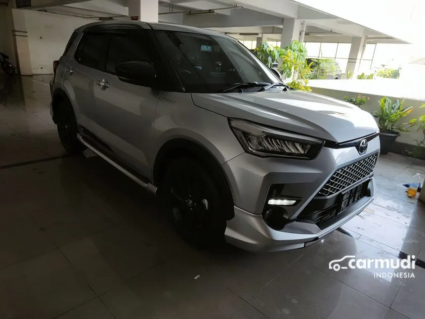 Toyota Raize 2023 GR Sport 1.0 in Jawa Barat Automatic Wagon Silver for ...