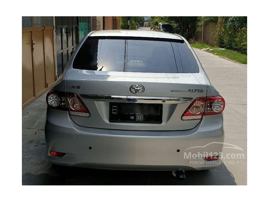 Jual Mobil Toyota Corolla Altis 2013 E 1.8 di Sumatera Utara Manual ...