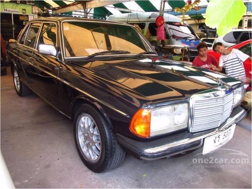 Mercedes-Benz 280E 1987 W123 (ปี 76-85) 2.8 เกียร์อัตโนมัติ สีน้ำเงิน ...