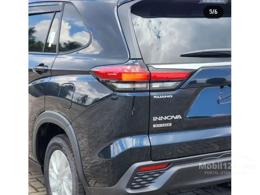 Jual Mobil Toyota Kijang Innova Zenix 2023 G HV 2.0 di DKI Jakarta ...