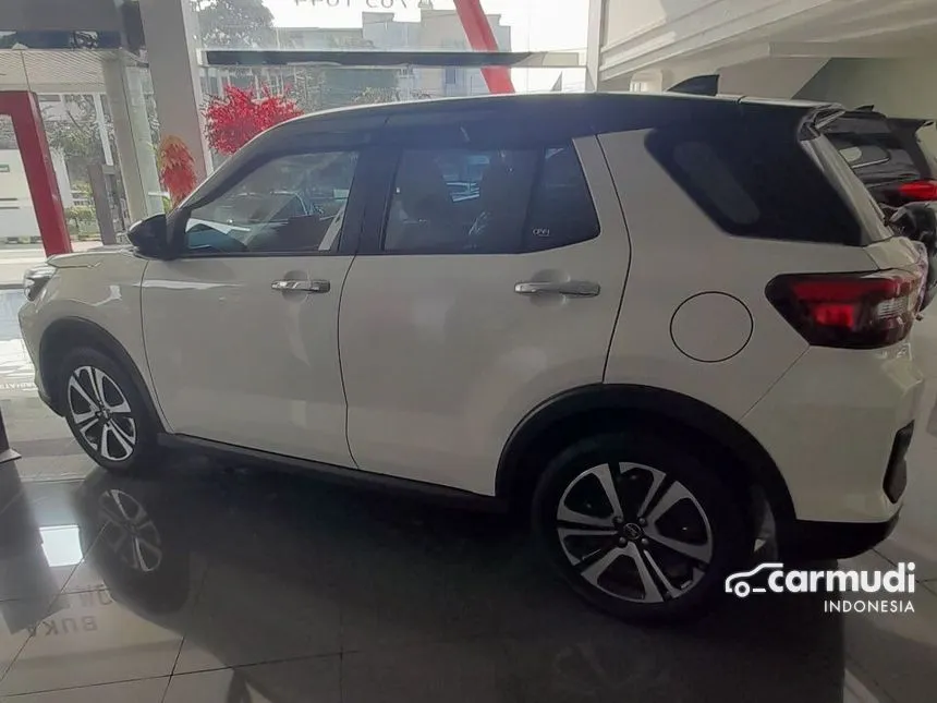 Jual Mobil Daihatsu Rocky 2022 R TC 1.0 di Banten Automatic Wagon Putih ...