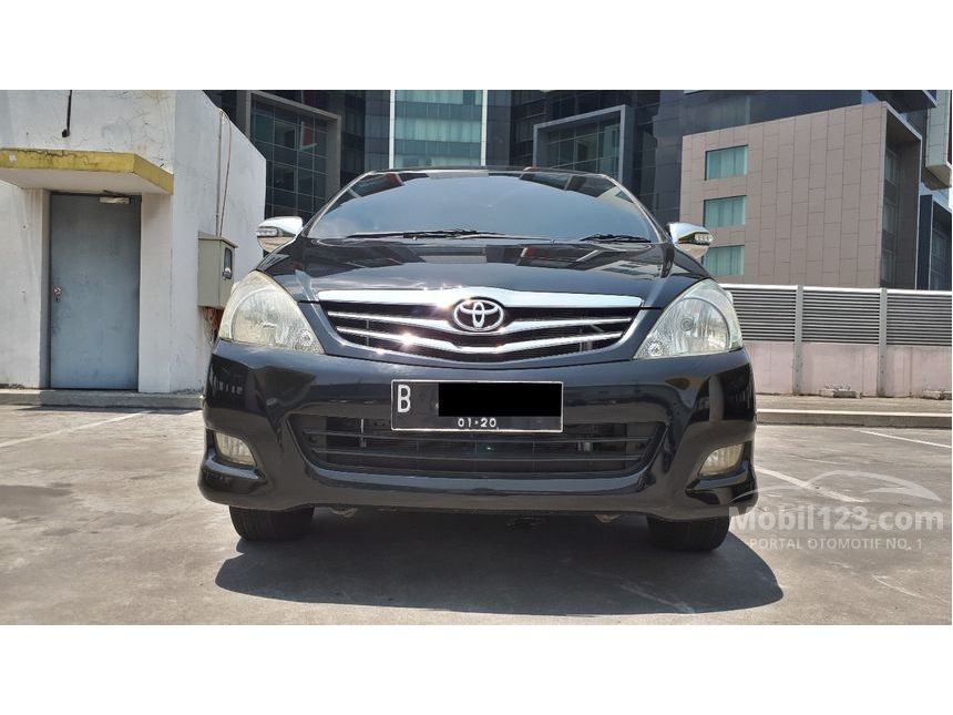 Jual Mobil Toyota Kijang Innova 2010 V 2.0 di DKI Jakarta Automatic MPV ...