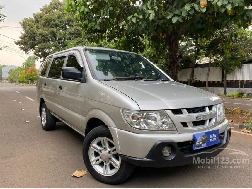 Jual Mobil Isuzu Panther 2007 LS 2.5 di DKI Jakarta Manual SUV Silver ...