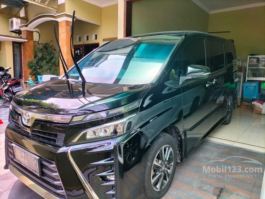 Jual Mobil Toyota Voxy 2018 2.0 di Jawa Timur Automatic Wagon Hitam Rp 385.000.000 - 10182134 ...