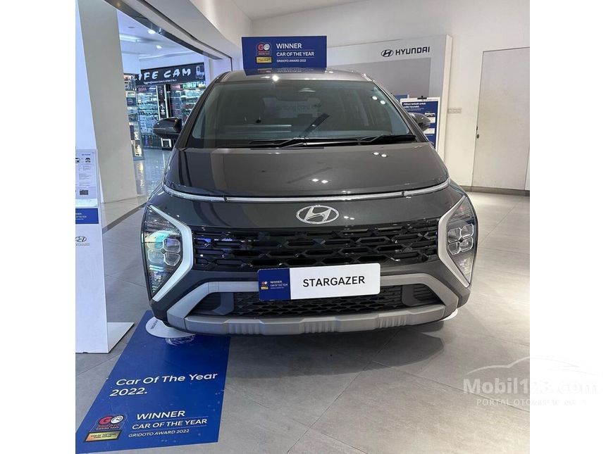 Jual Mobil Hyundai Stargazer 2023 Prime 1.5 di Banten Automatic MPV Abu ...