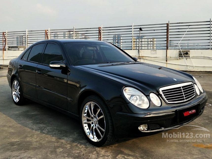 Jual Mobil Mercedes-Benz E200K 2003 1.8 di DKI Jakarta Automatic Sedan ...