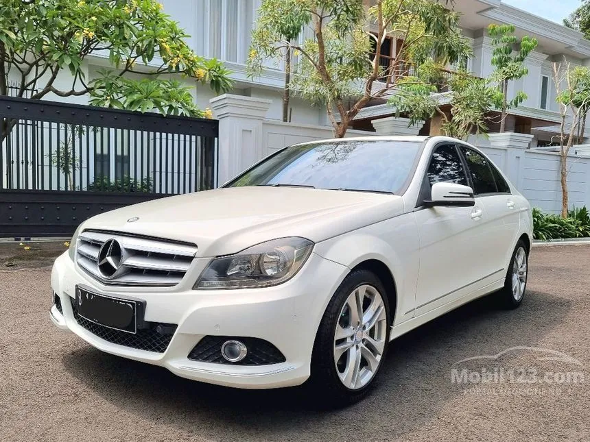 Jual Mobil Mercedes-Benz C200 2012 CGI Avantgarde 1.8 di DKI Jakarta ...