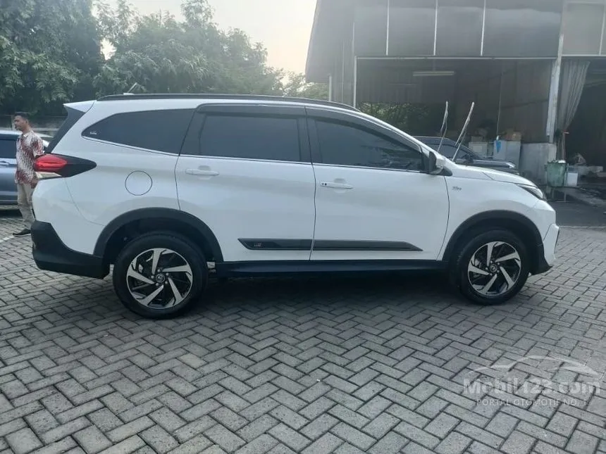 Jual Mobil Toyota Rush 2022 S GR Sport 1.5 di DKI Jakarta Automatic SUV ...