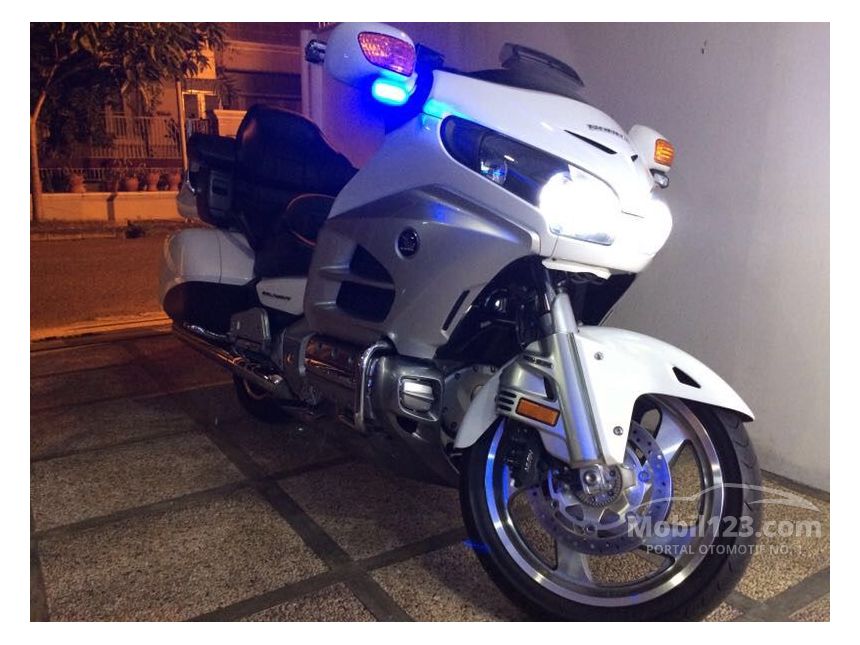 Jual Motor Honda Gold Wing 2013 1.8 di DKI Jakarta Manual Sports Car Super Car Putih Rp 560.000. ...