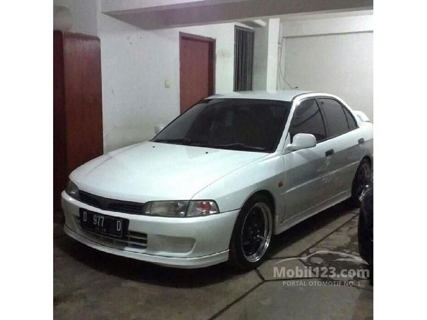 Jual Mobil Mitsubishi Lancer 1997 1.5 di Jawa Barat Manual Sedan Putih ...