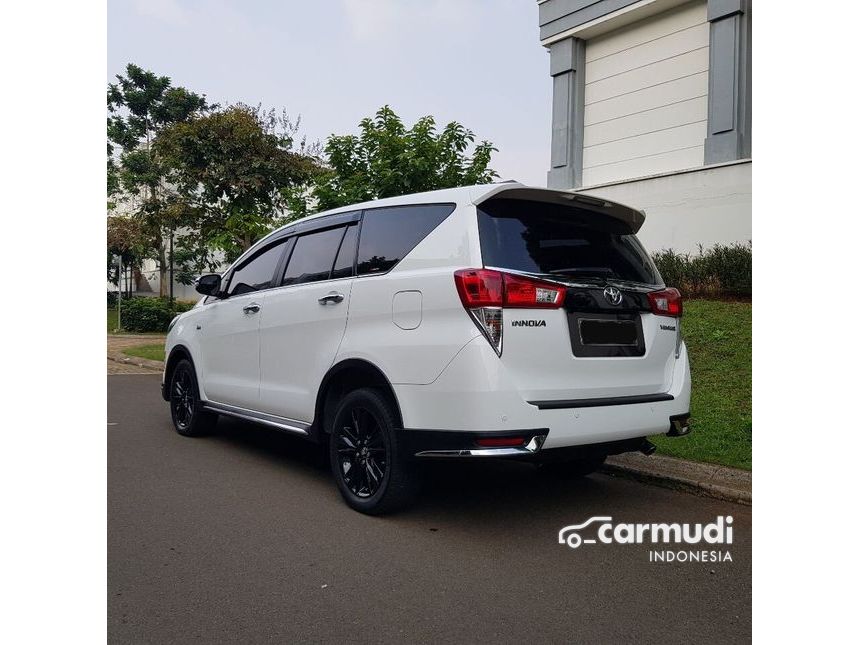 Jual Mobil Toyota Innova Venturer 2018 N140 2.0 di DKI Jakarta ...