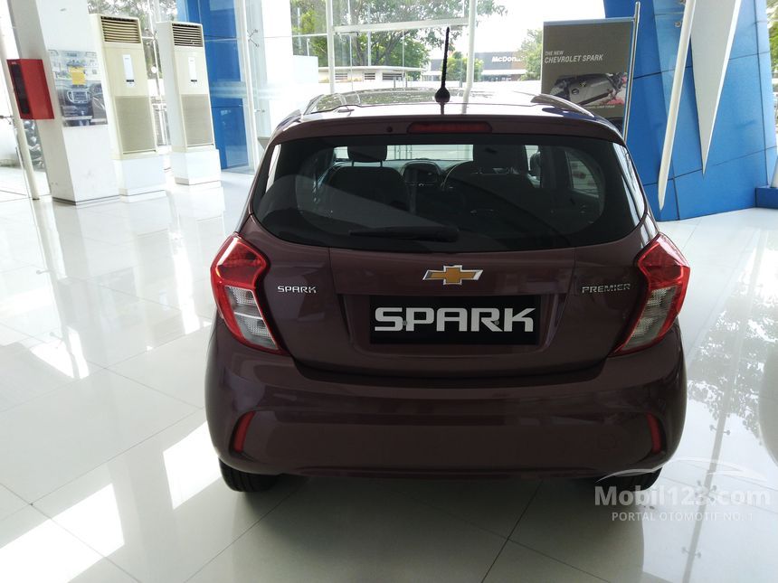 Jual Mobil Chevrolet Spark 2019 Premier 1.4 di Banten Automatic ...