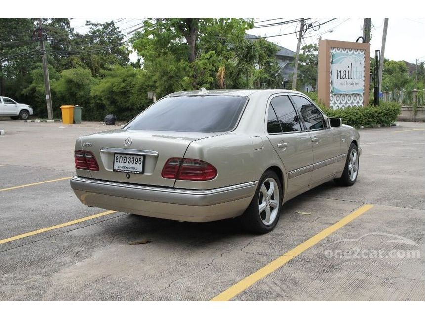Mercedes-Benz E230 1996 Elegance 2.3 in กรุงเทพและปริมณฑล Automatic ...