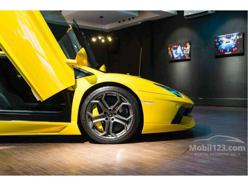 Jual Mobil Lamborghini Aventador 2013 LP700-4 6.5 di DKI Jakarta ...