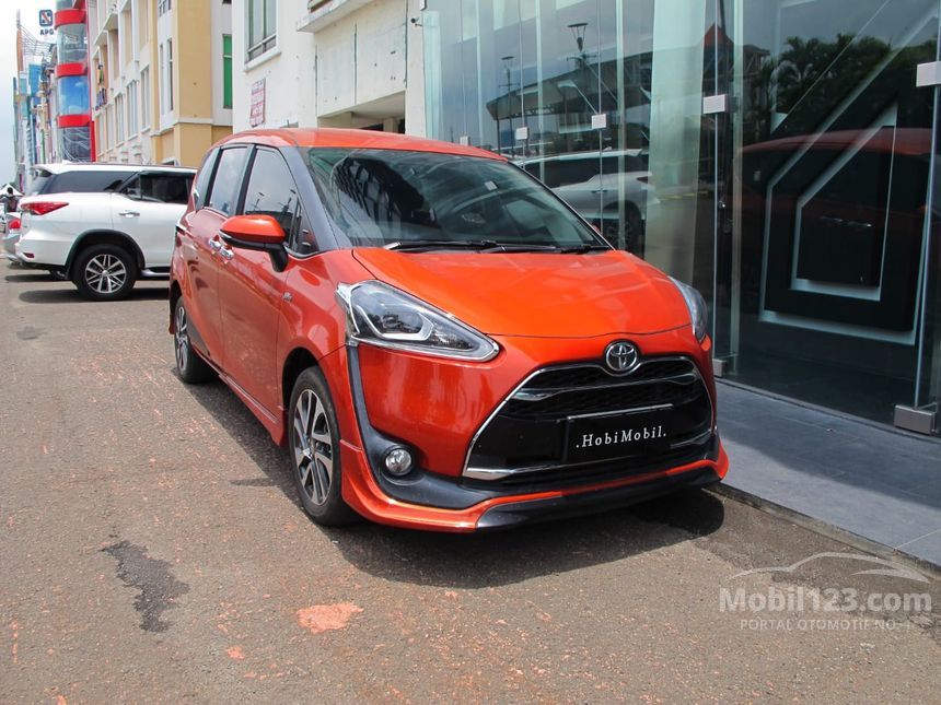 Jual Mobil Toyota Sienta 2016 Q 1.5 di DKI Jakarta Automatic MPV Orange ...
