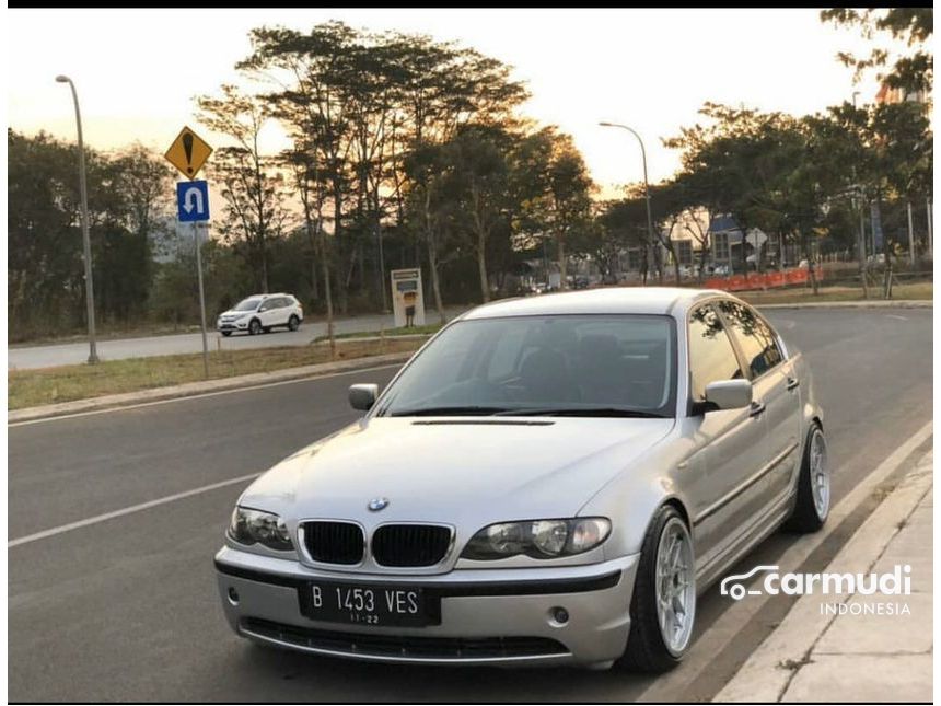 BMW 318i 2004 E46 Facelift 2.0 Sedan 2.0 in Indonesia (Others) Automatic Grey for Rp 110.000.000 ...