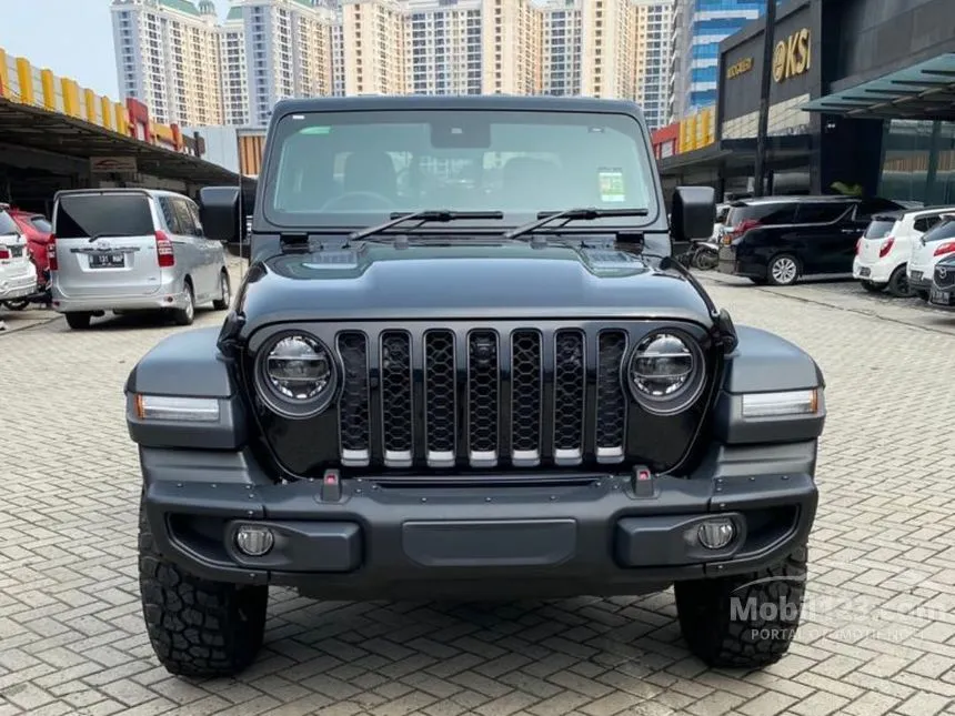 Jual Mobil Jeep Gladiator 2021 Rubicon Dual Cab 3.6 di DKI Jakarta ...
