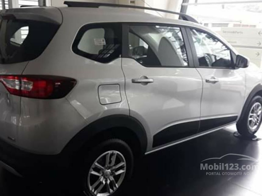 Jual Mobil Renault Triber 2020 RXT 1.0 di DKI Jakarta Manual Wagon ...