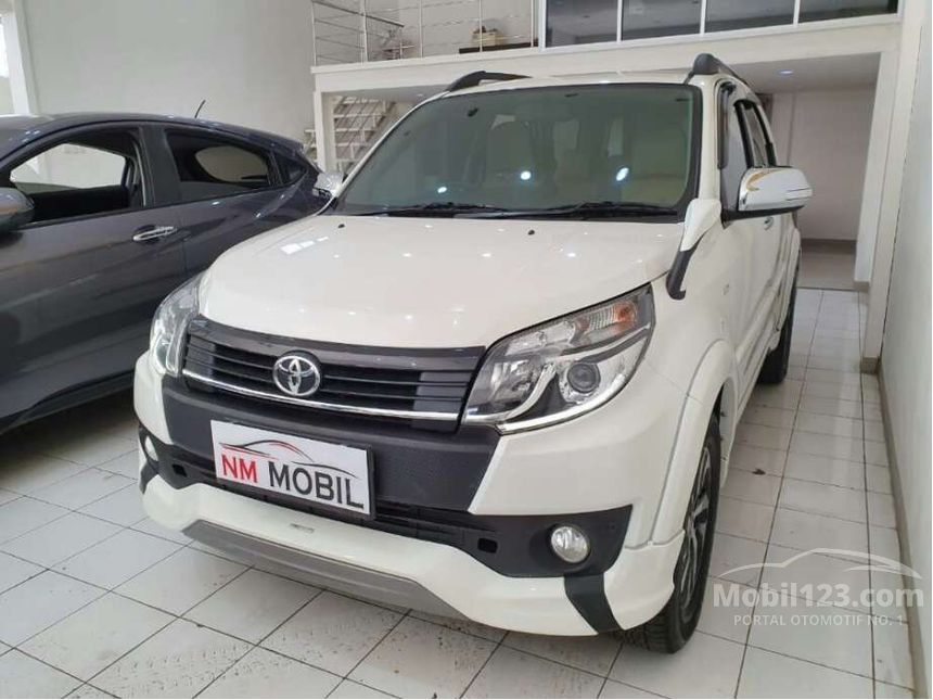 Jual Mobil Toyota Rush 2016 TRD Sportivo 1.5 di Jawa Barat Automatic ...