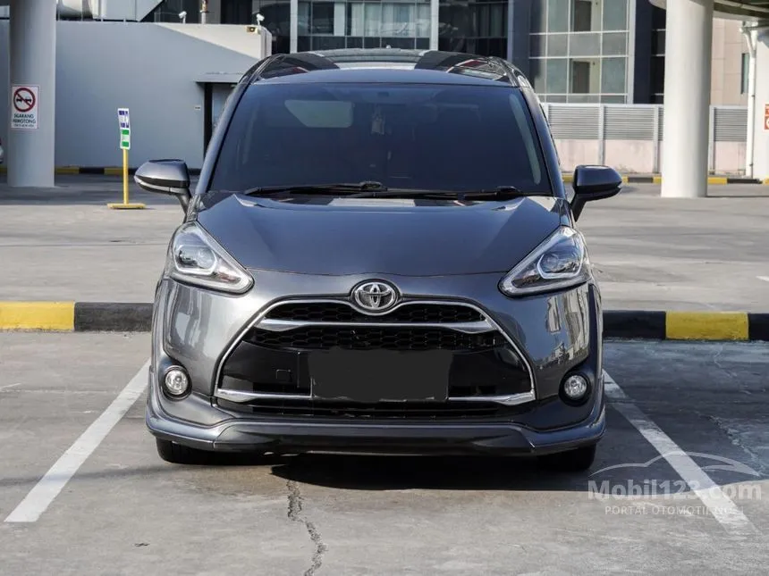 Jual Mobil Toyota Sienta 2016 Q 1.5 di DKI Jakarta Automatic MPV Abu ...