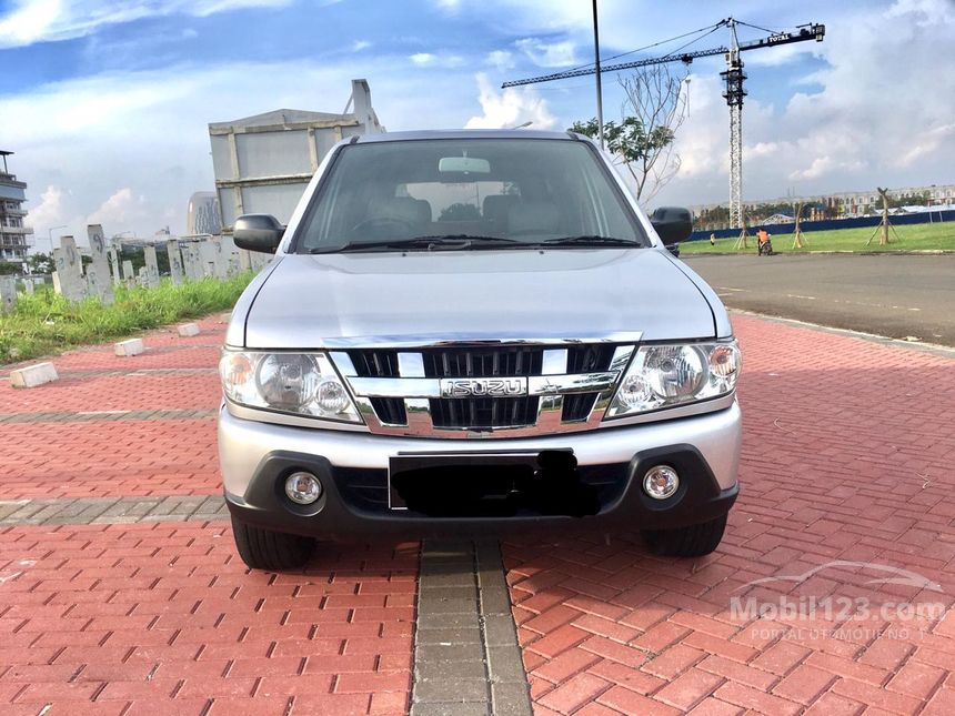 Jual Mobil Isuzu Panther 2015 LV 2.5 di DKI Jakarta Manual SUV Silver ...