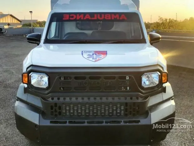 Jual Toyota Hilux Rangga Cab-Chassis Standard Bekas di Indonesia Harga ...