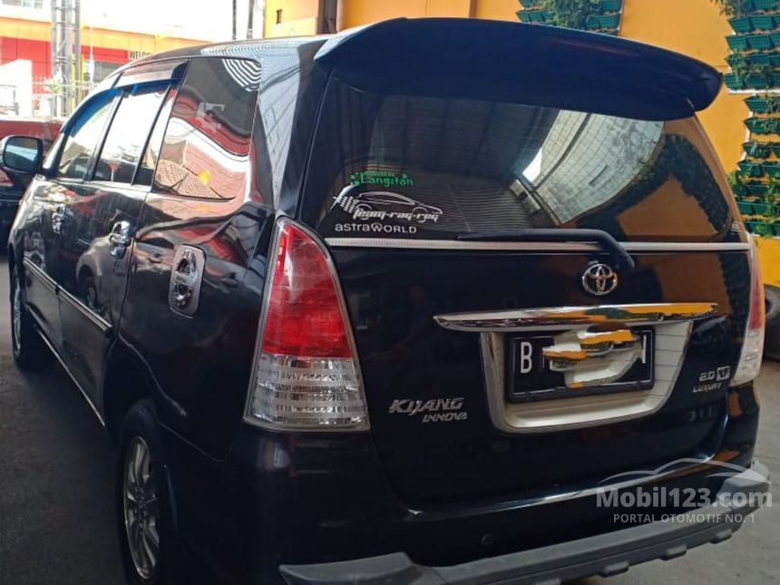 Jual Mobil Toyota Kijang Innova 2010 V Luxury 2.0 di Jawa Barat ...