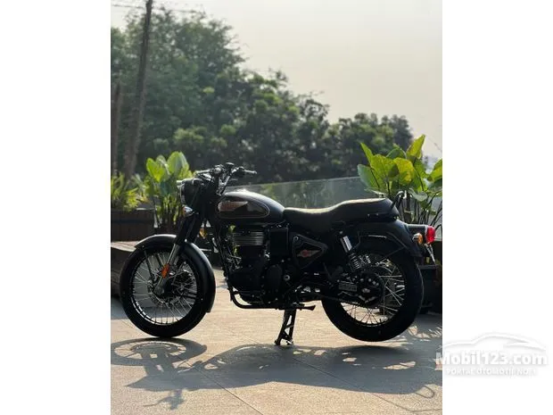Royal Enfield Bullet Baru di Indonesia DP Rendah, Harga Murah! | Mobil123