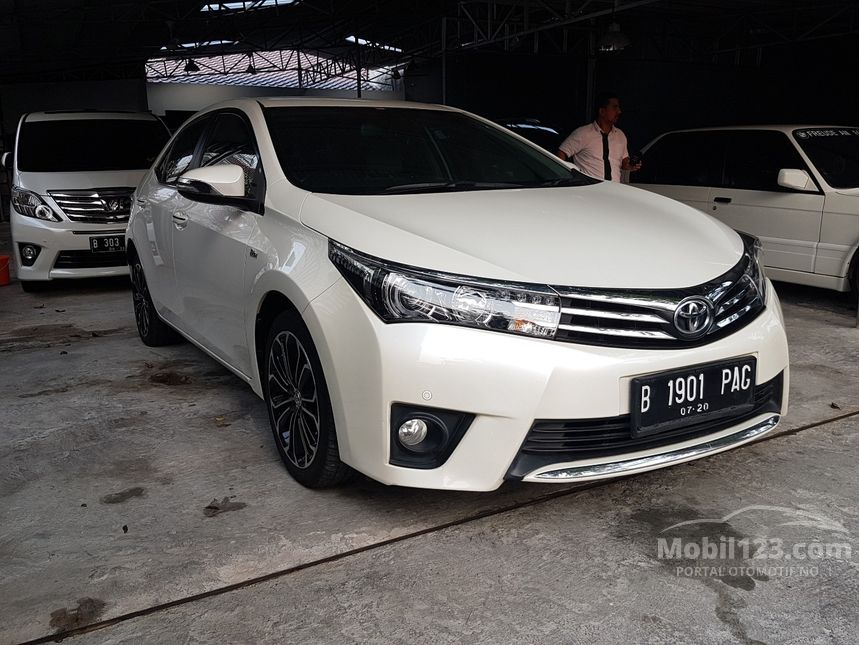Jual Mobil Toyota Corolla Altis 2015 V 1.8 di DKI Jakarta Automatic ...