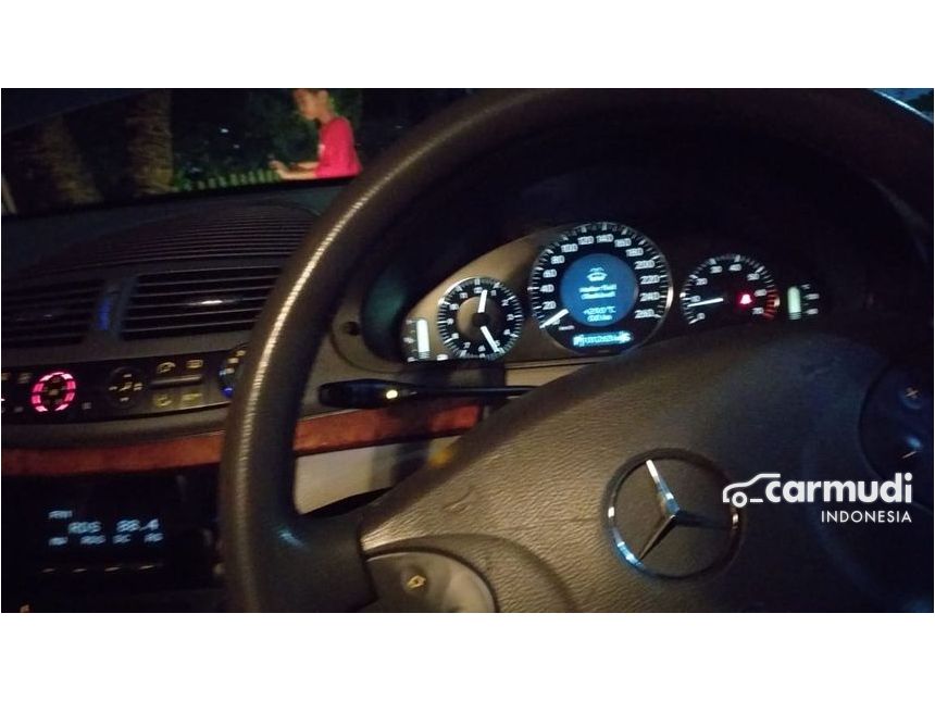 Jual Mobil Mercedes-Benz E240 2008 2.6 di Indonesia (Lainnya) Automatic Sedan Abu-abu Rp 83.000. ...