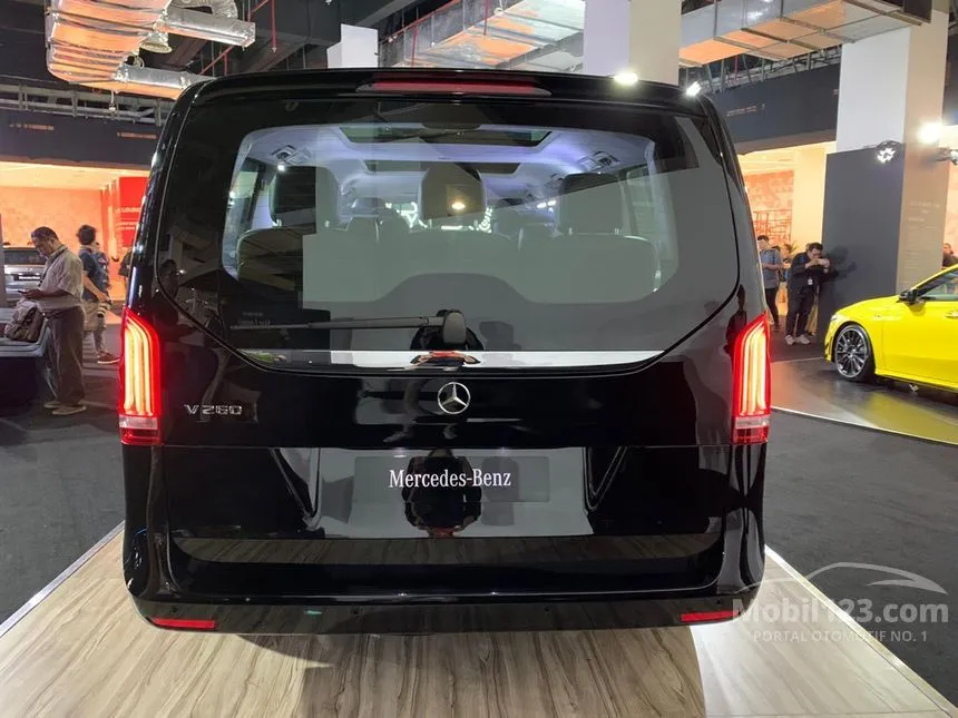 Jual Mobil Mercedes-Benz V260 2021 Avantgarde 2.0 di DKI Jakarta ...