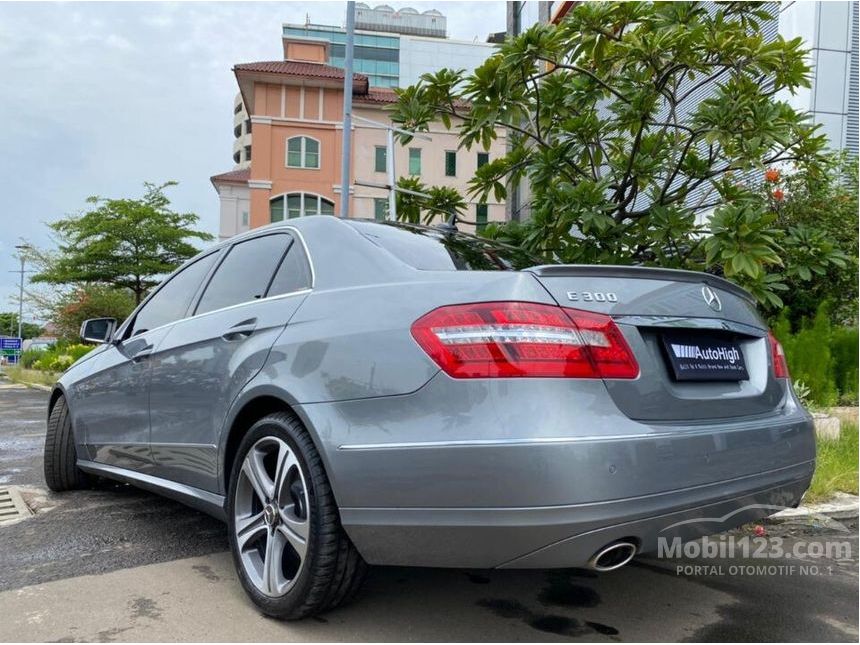 Jual Mobil Mercedes-Benz E300 2011 Avantgarde AMG 3.0 di Banten Automatic Sedan Abu-abu Rp 345. ...