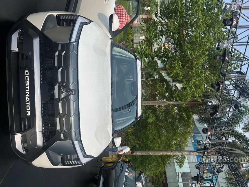 Jual Mobil Mitsubishi Destinator 2025 Ultimate Premium (Quartz White ...